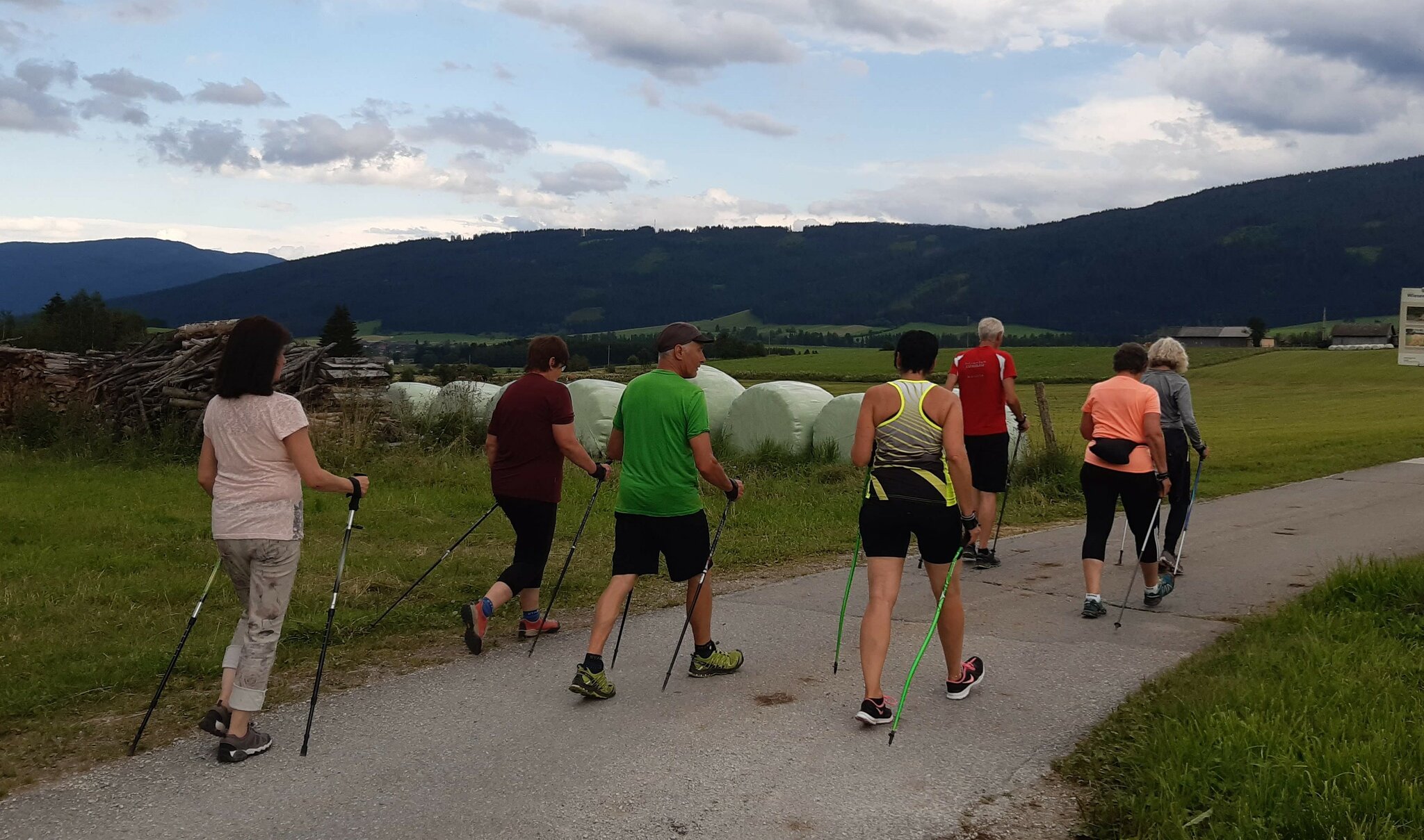 Spannende Kreislauf Wieder In Schwung Bringen Fotos