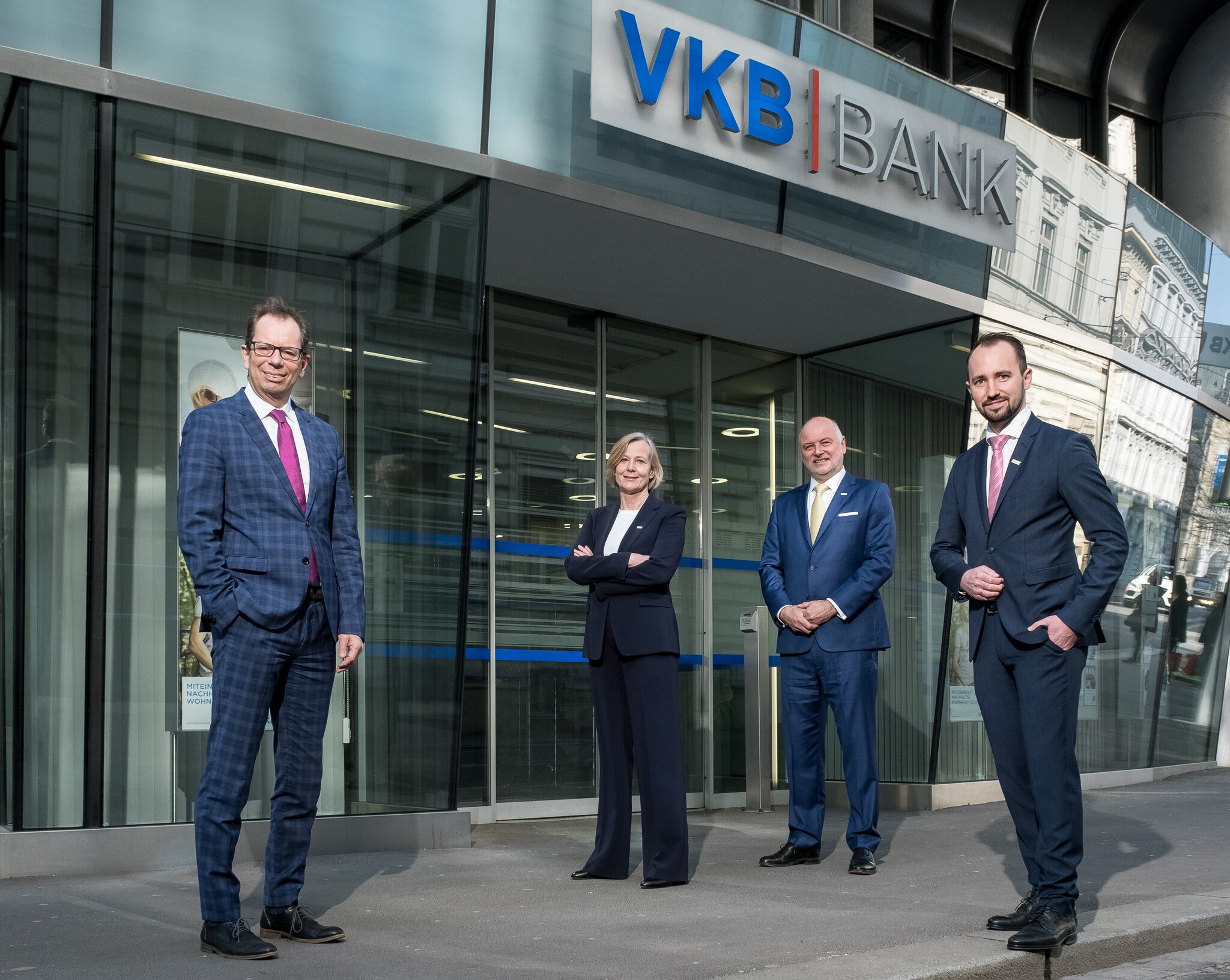 VKB Bank: Neues Vorstandsteam nimmt Arbeit auf - Oberösterreich