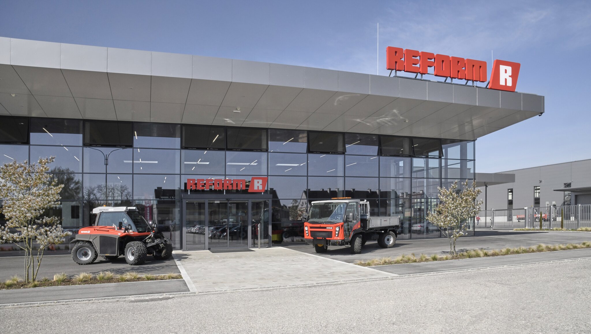 Wels Stadt: Reform-Werke eröffnen neues Kunden- und Mitarbeiter-Center ...