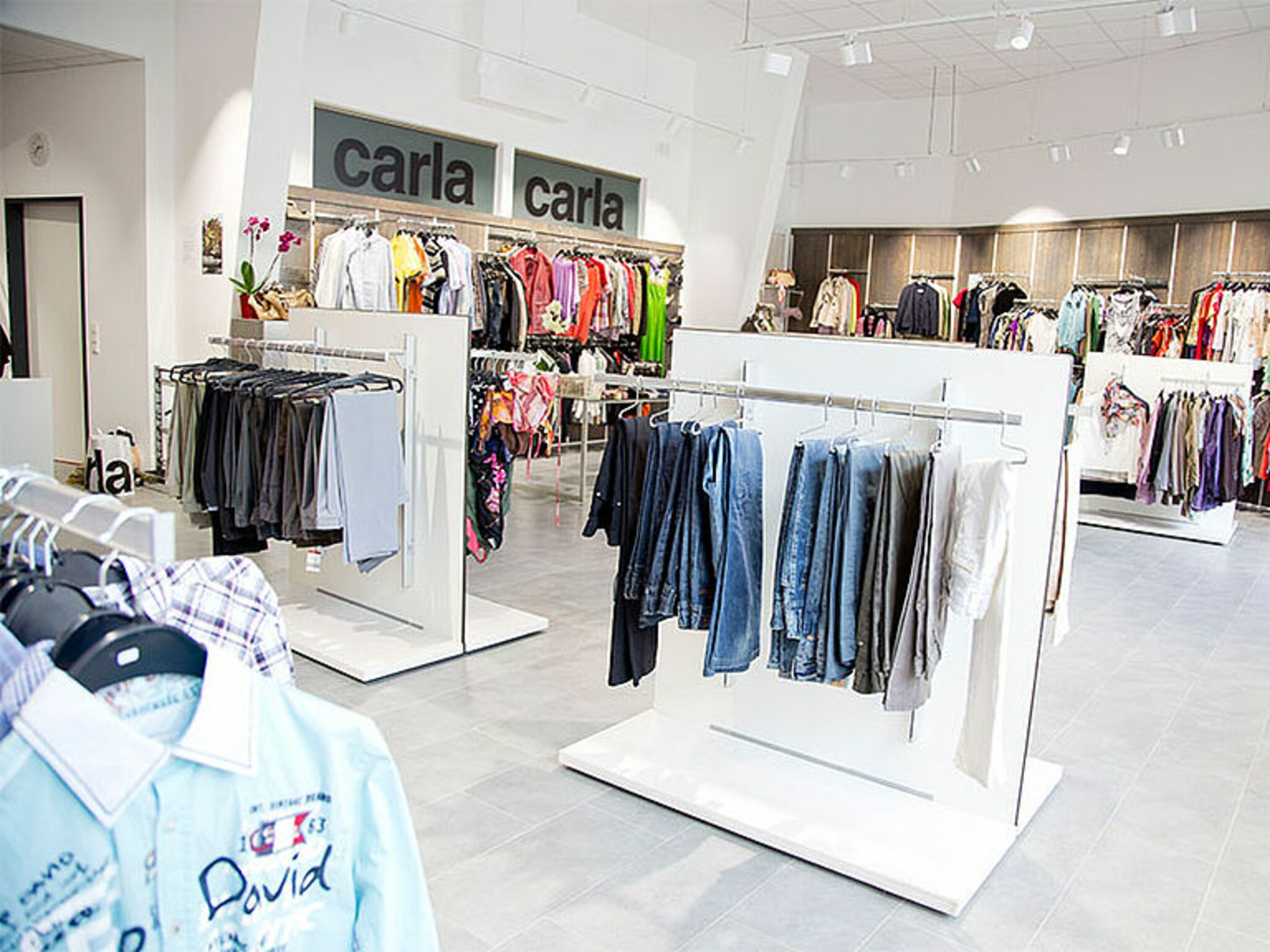 carla St. Johann: Outdoor-Aktion bei carla am Freitag, 7. Mai - Kitzbühel