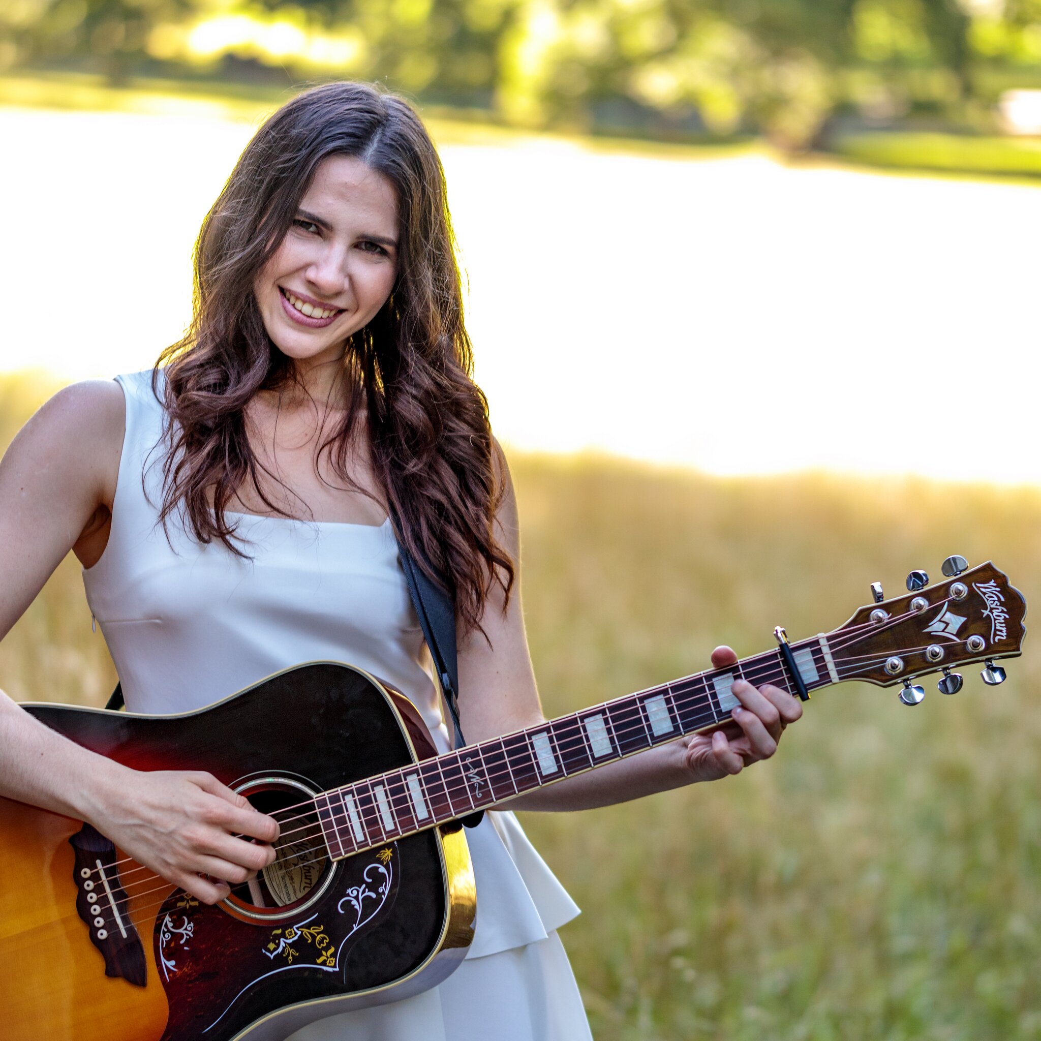 Song aus Hietzing: Sängerin Syannah veröffentlicht ihre neue Single ...