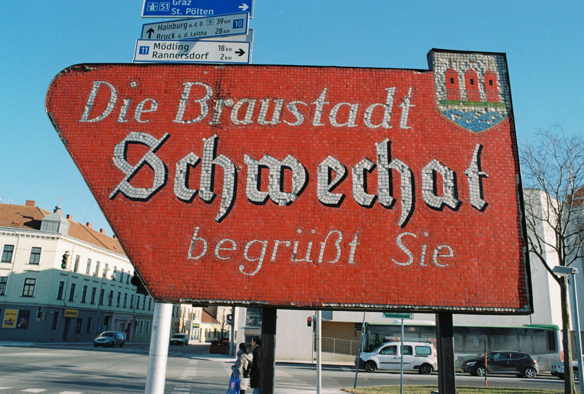 SCHWECHAT: ...meine Heimatstadt....in analogen Bildern - Schwechat