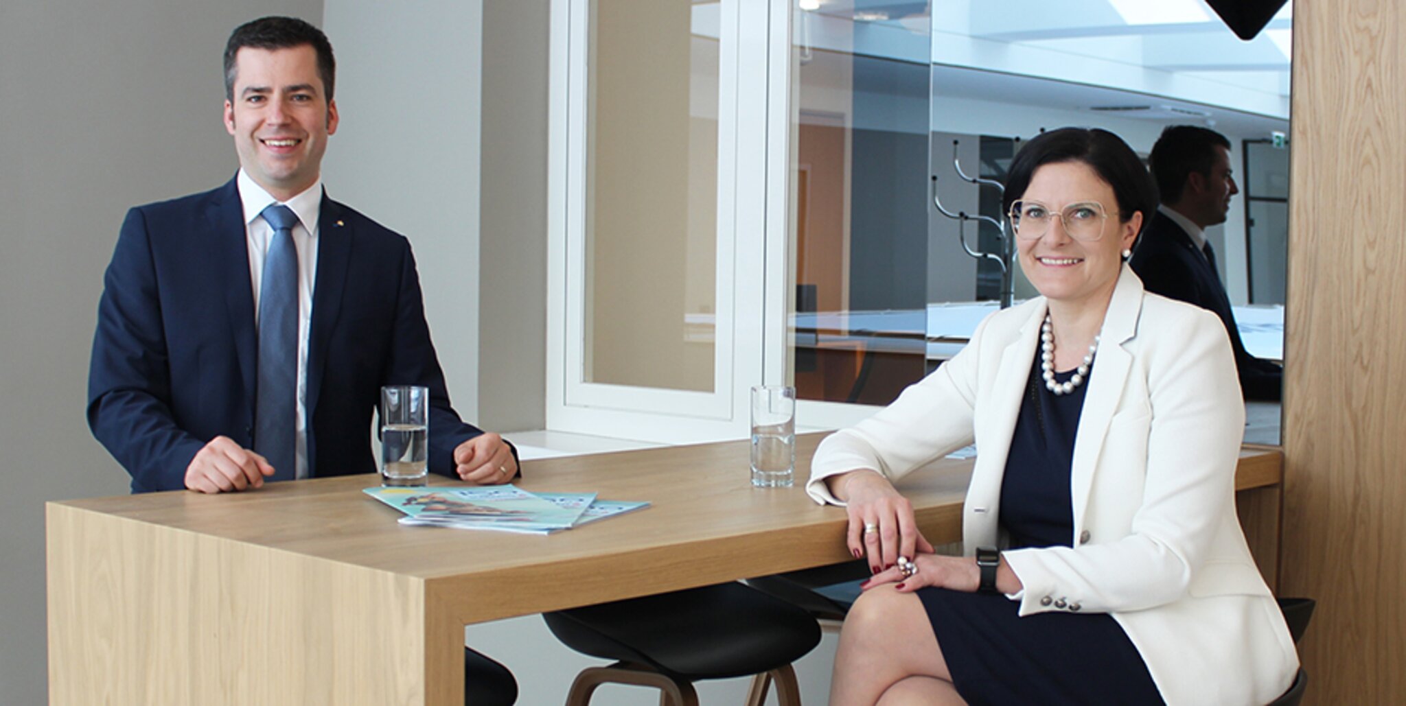 Sparkasse setzt auf duale Führung: Power-Team für die Filialen in ...