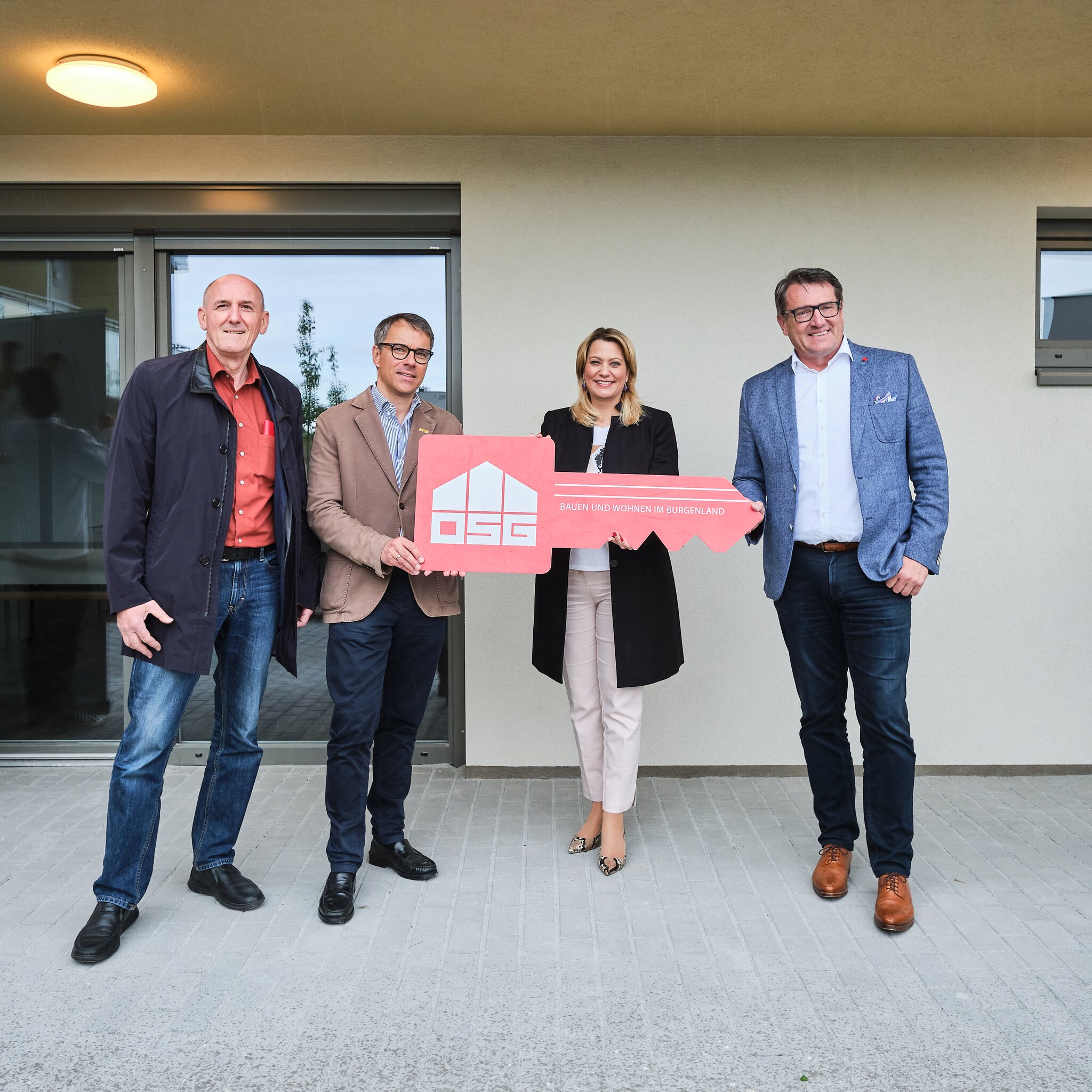 Frauenkirchen: „St. Martins Mitarbeiterhaus“ mit 54 Wohnungen eröffnet ...