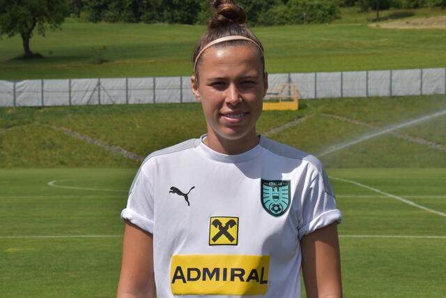 Drei Fragen an: Lisa Kolb, Annabel Schasching und Nicole Billa im ...
