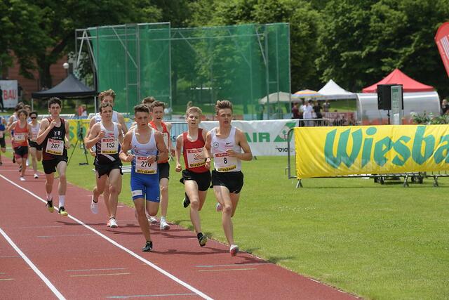 Läufer aus Grein: Samuel Leitner ist Jugend-Vizestaatsmeister über 800 ...