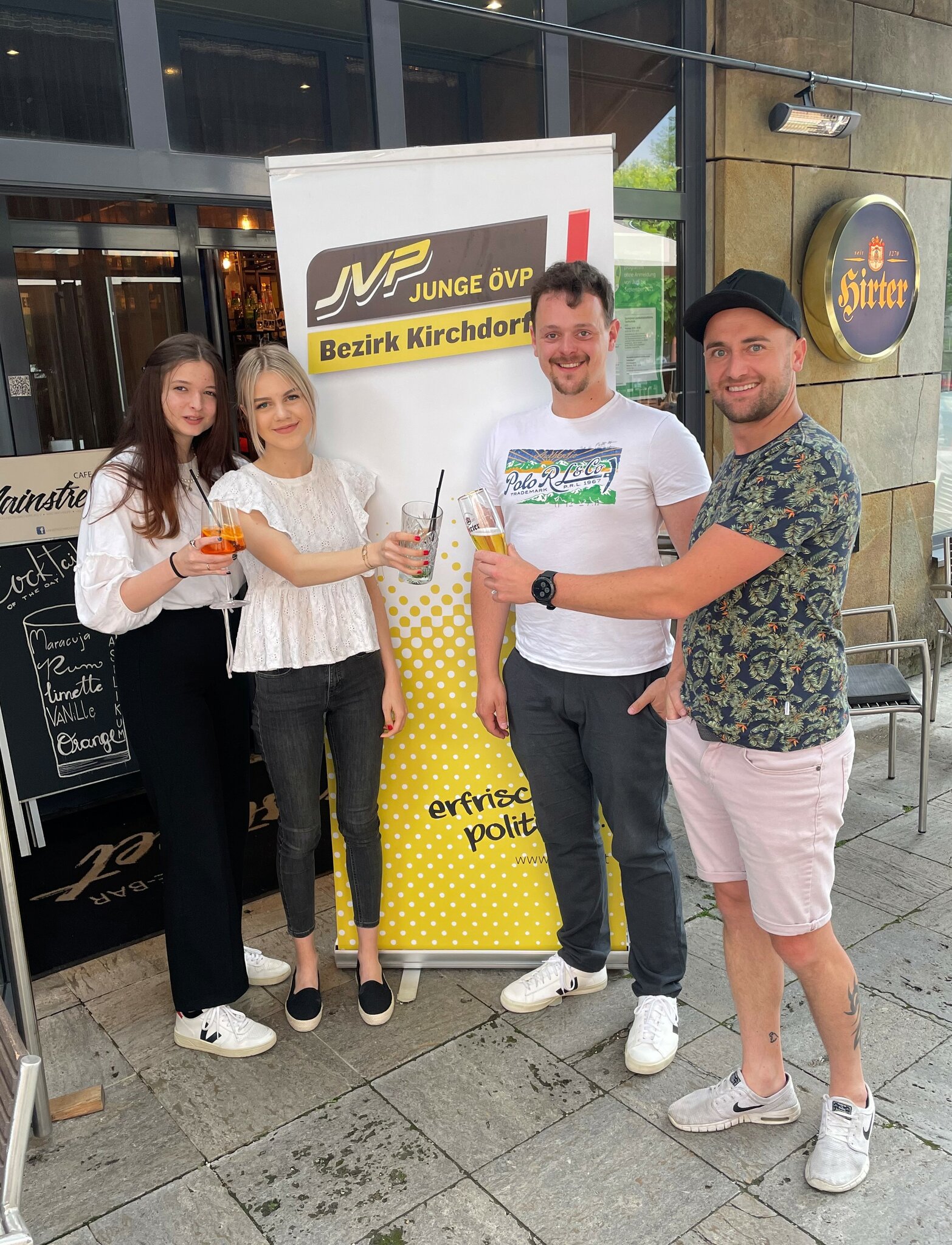 ÖVP-Bürgermeisterkandidat Alex Hauser: JVP Kirchdorf goes Mainstreet ...