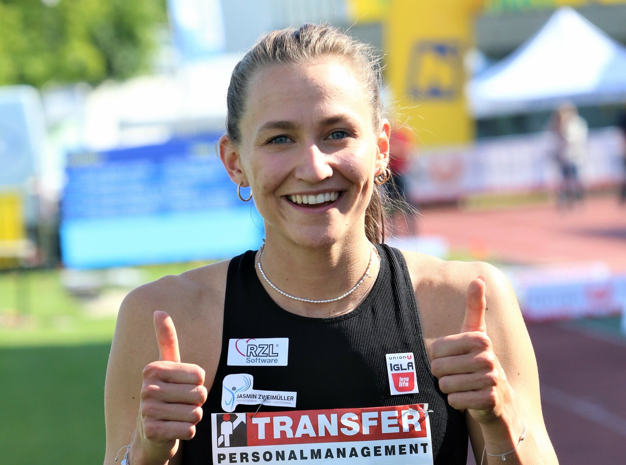 200-Meter-Lauf: Ina Huemer läuft in Regensburg neue Bestzeit - Ried