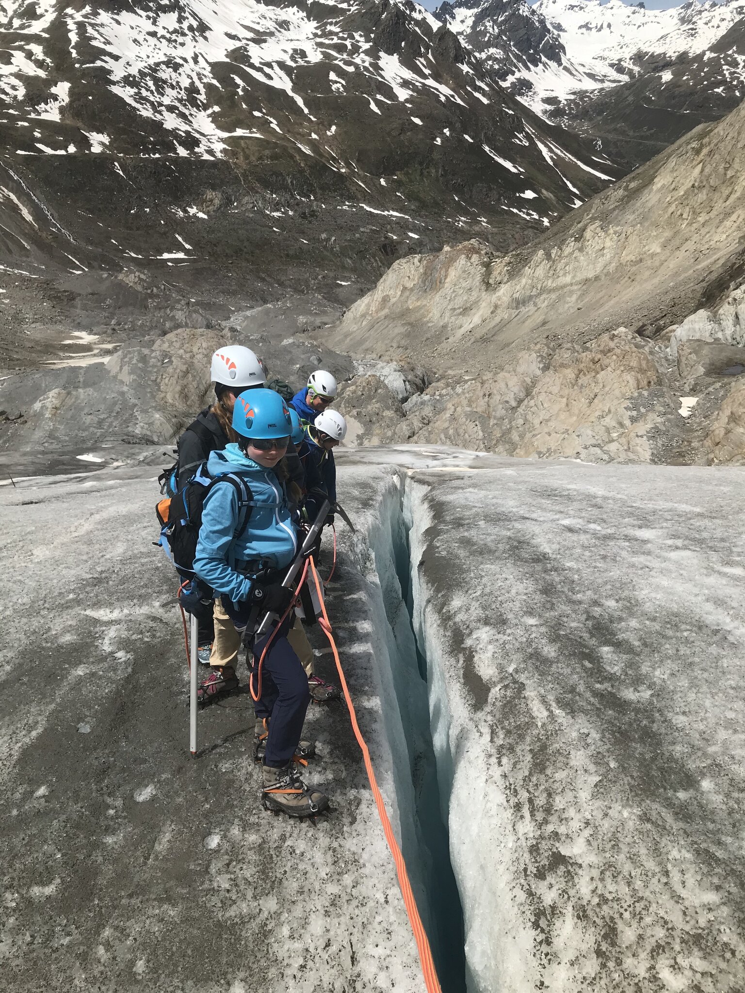 Gletschertage im Kaunertal: Gym-SchülerInnen auf Tuchfühlung mit dem ...