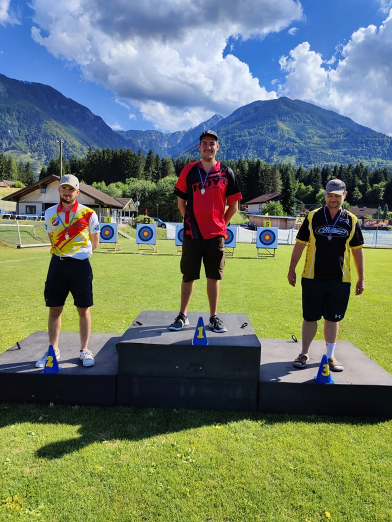 Bogenschießen: Nico Wiener schoss neuen österreichischen Rekord - Oberwart