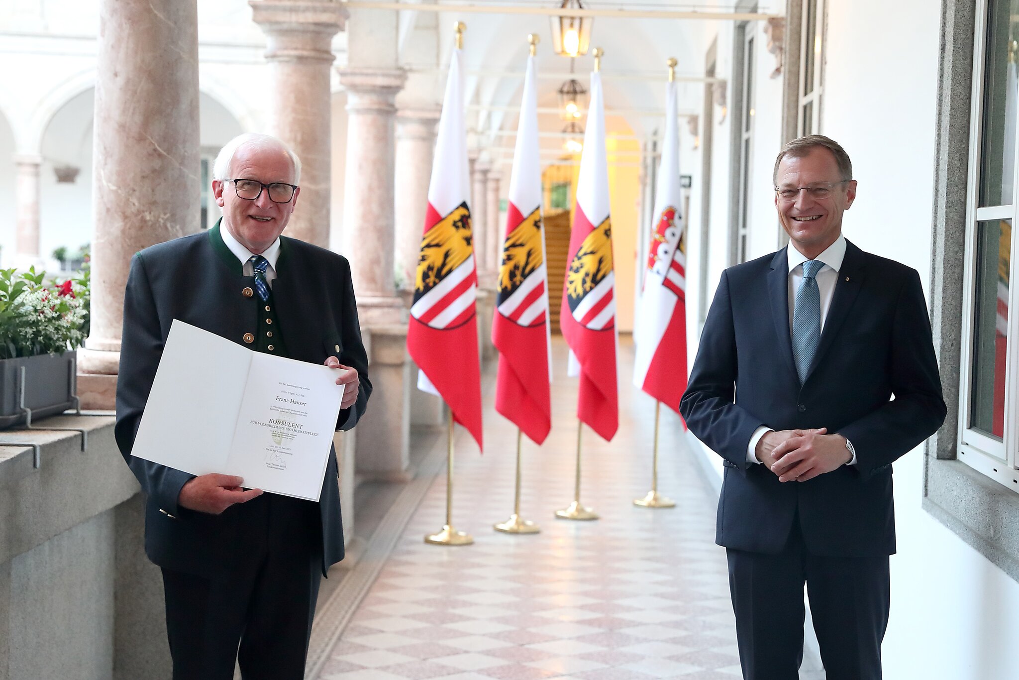 Kulturelles Engagement: Hohe Auszeichnung für Franz Hauser - Vöcklabruck