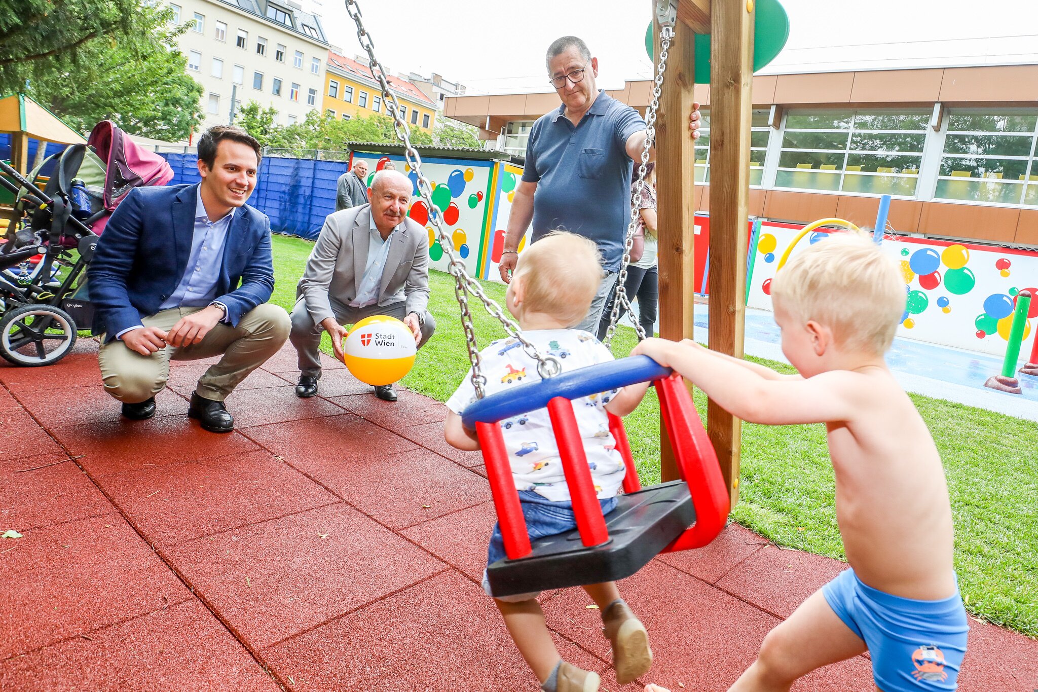 Neue Attraktion im 20. Bezirk: Neuer Wasserspielplatz im Brigittenauer ...