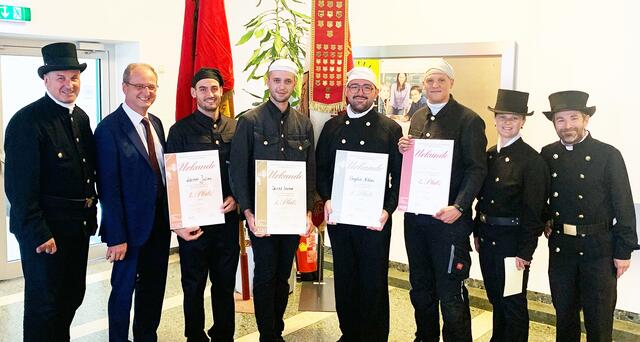 Wettbewerb der Rauchfangkehrer-Lehrlinge: Silber für Niklas Umgeher aus ...