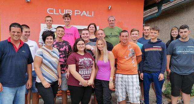 Obmannwechsel bei Jugendverein Palterndorf: Club Pali wird jetzt jünger ...