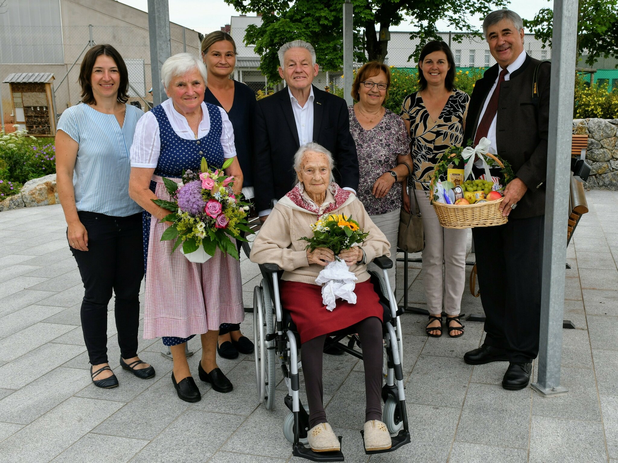 Katsdorf: Josef Pühringer gratulierte Theresia Haider zum 103 ...
