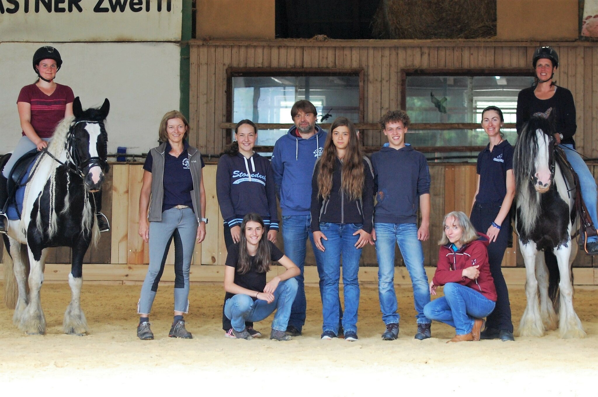 "Reiten aus der Körpermitte" in neuer Reithalle - Zwettl