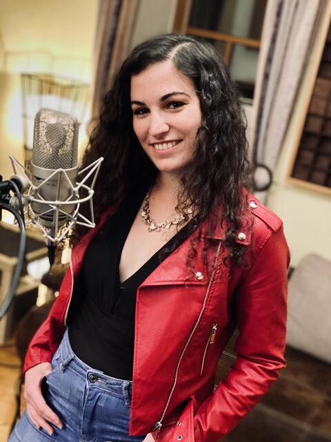 "Ich nenn es mal Liebe": Romy Mayer präsentiert ihre erste Single - Zwettl
