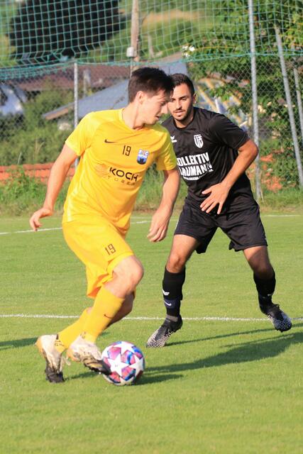 Jetzt geht’s looos: Zum Auftakt der neuen Spielsaison gabs für den SV ...