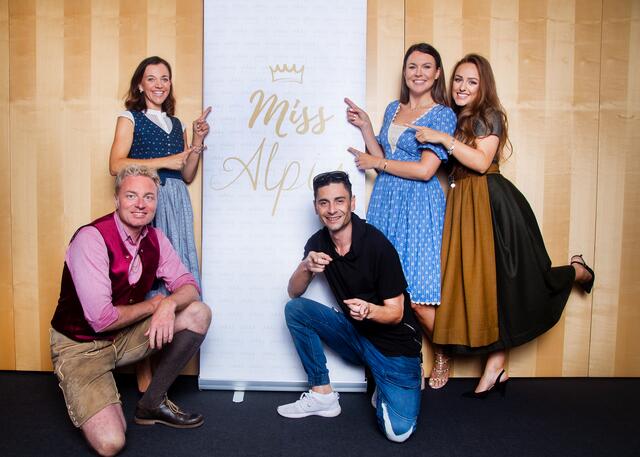 12 Finalistinnen: Das war das Casting für die Miss Alpin Wahl 2021 ...