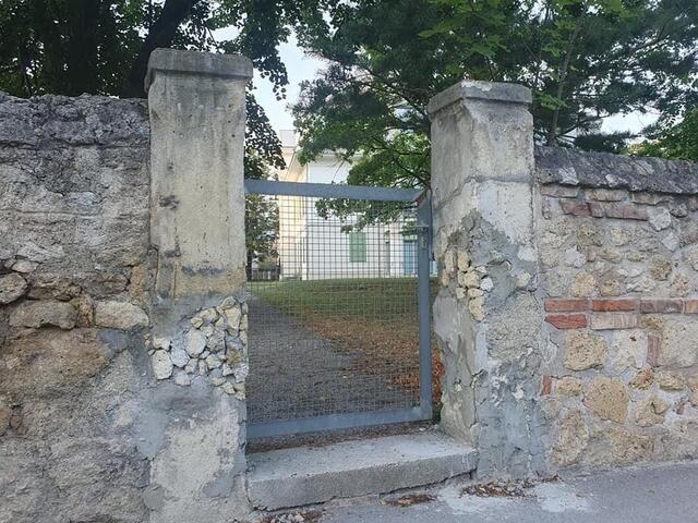 Archiv ...: Damals & Heute: BADEN: Schloss Braiten mit Pavillon und ...