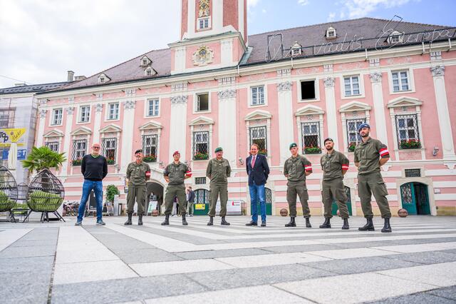 St. Pölten: Stadt bedankt sich bei Assistenzsoldaten - St. Pölten