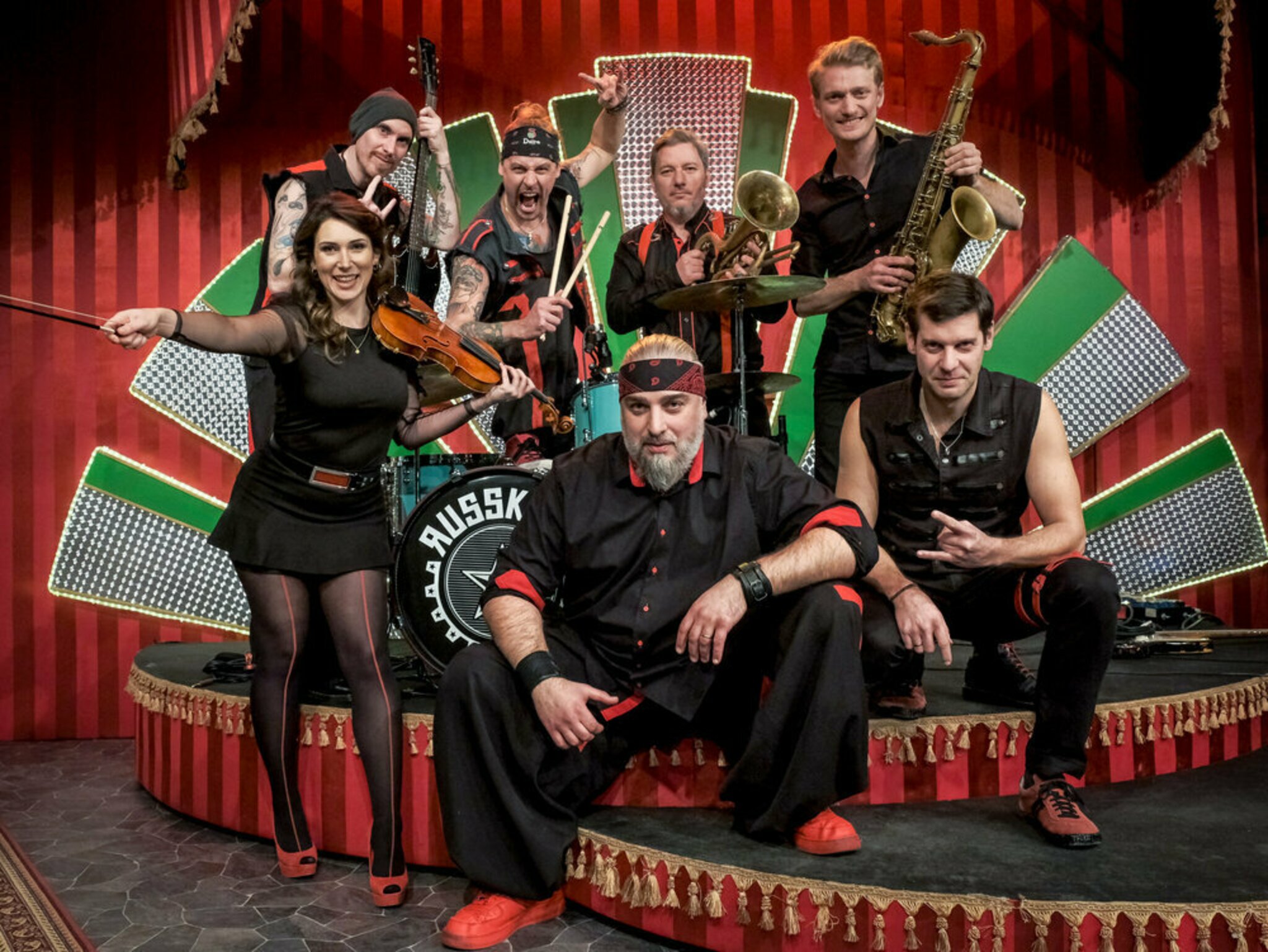 Vielfalt.in.Concert: Großes Open-Air-Konzert am AEC Maindeck - Linz