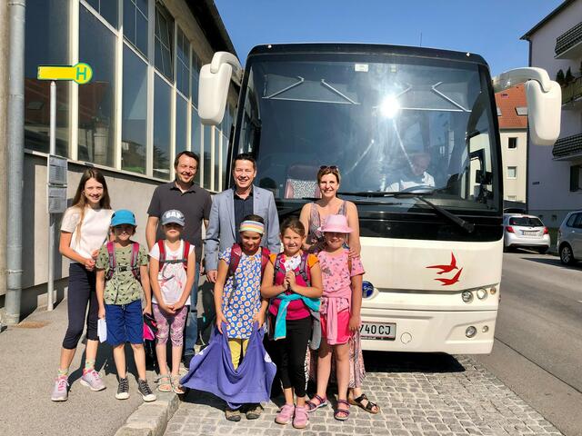 Wolkersdorf: Mit dem Bus zur Kinder Business Week - Mistelbach