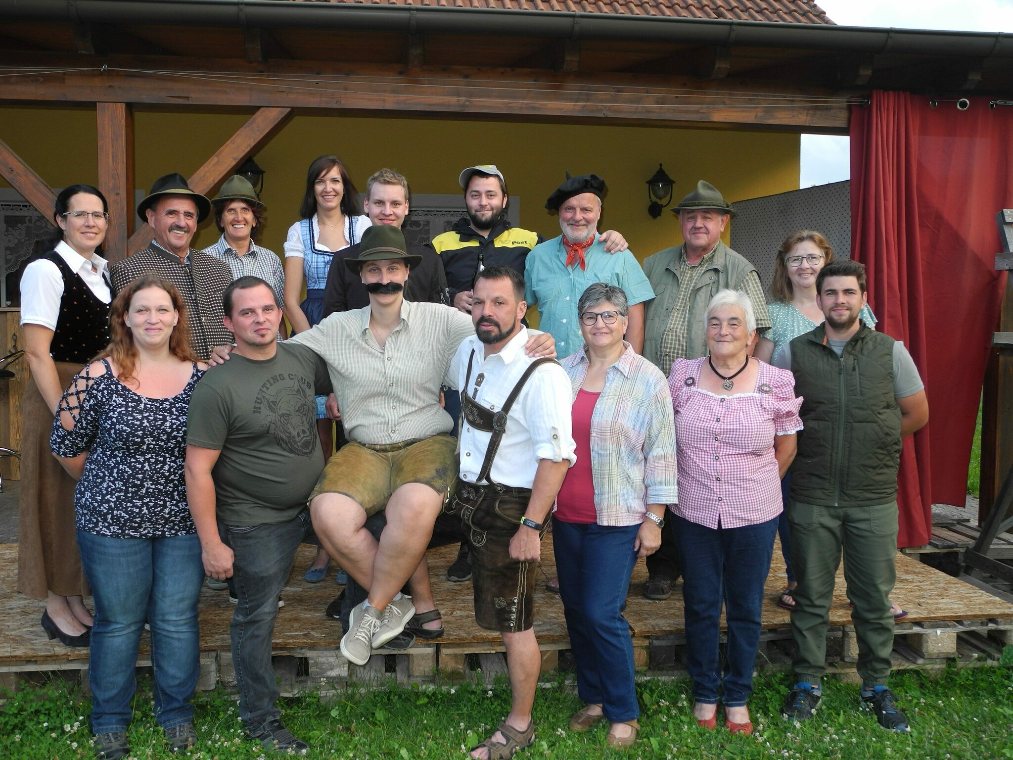 Theater Maigen: 10-Jahr-Jubiläum - Horn