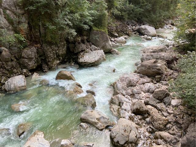 Unfall: Frau (25) beim Tubing in Brandenberg unter Wasser gedrückt ...