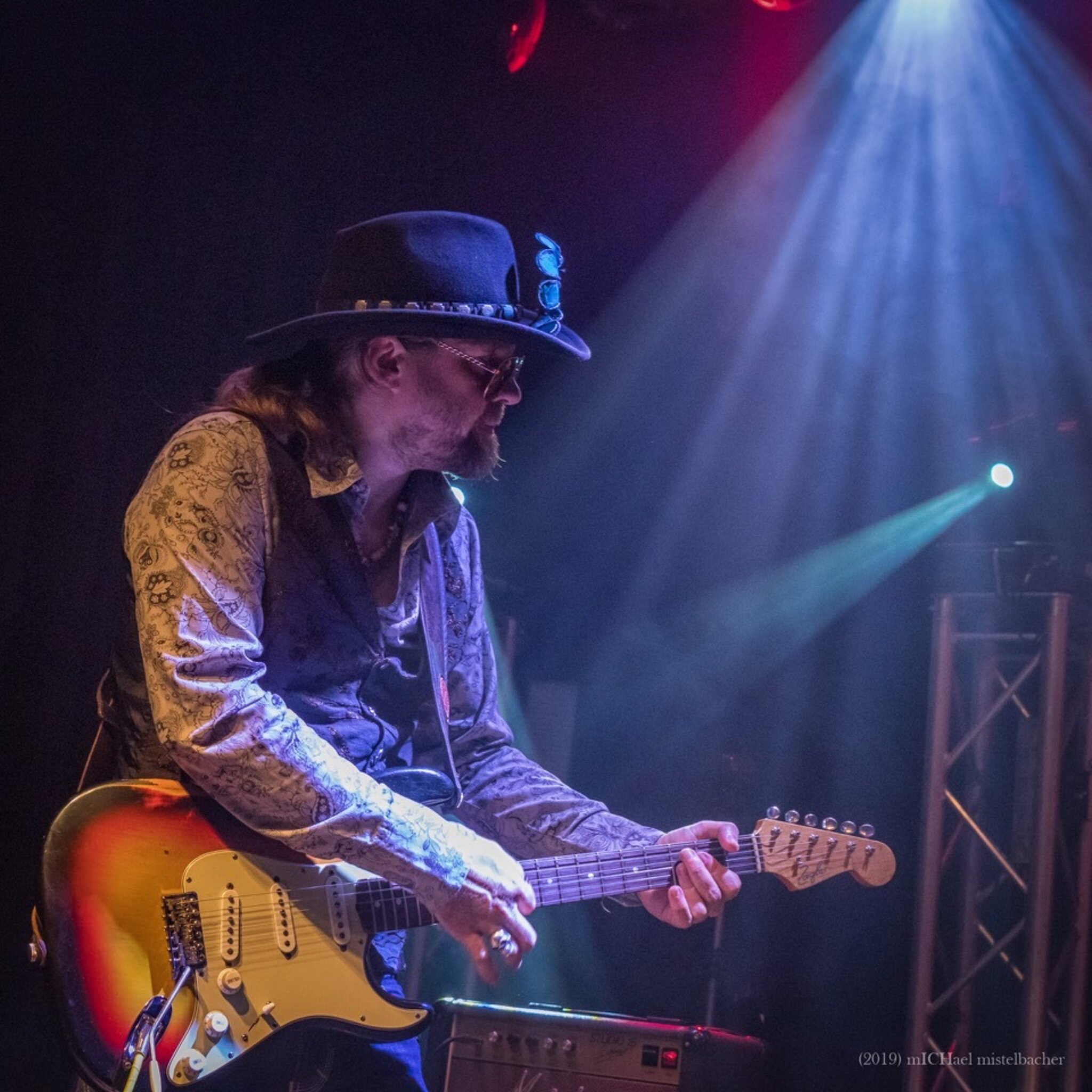 Kulturzentrum Zuckerfabrik: Edi Fenzl Band spielt zu Ehren Jimi ...