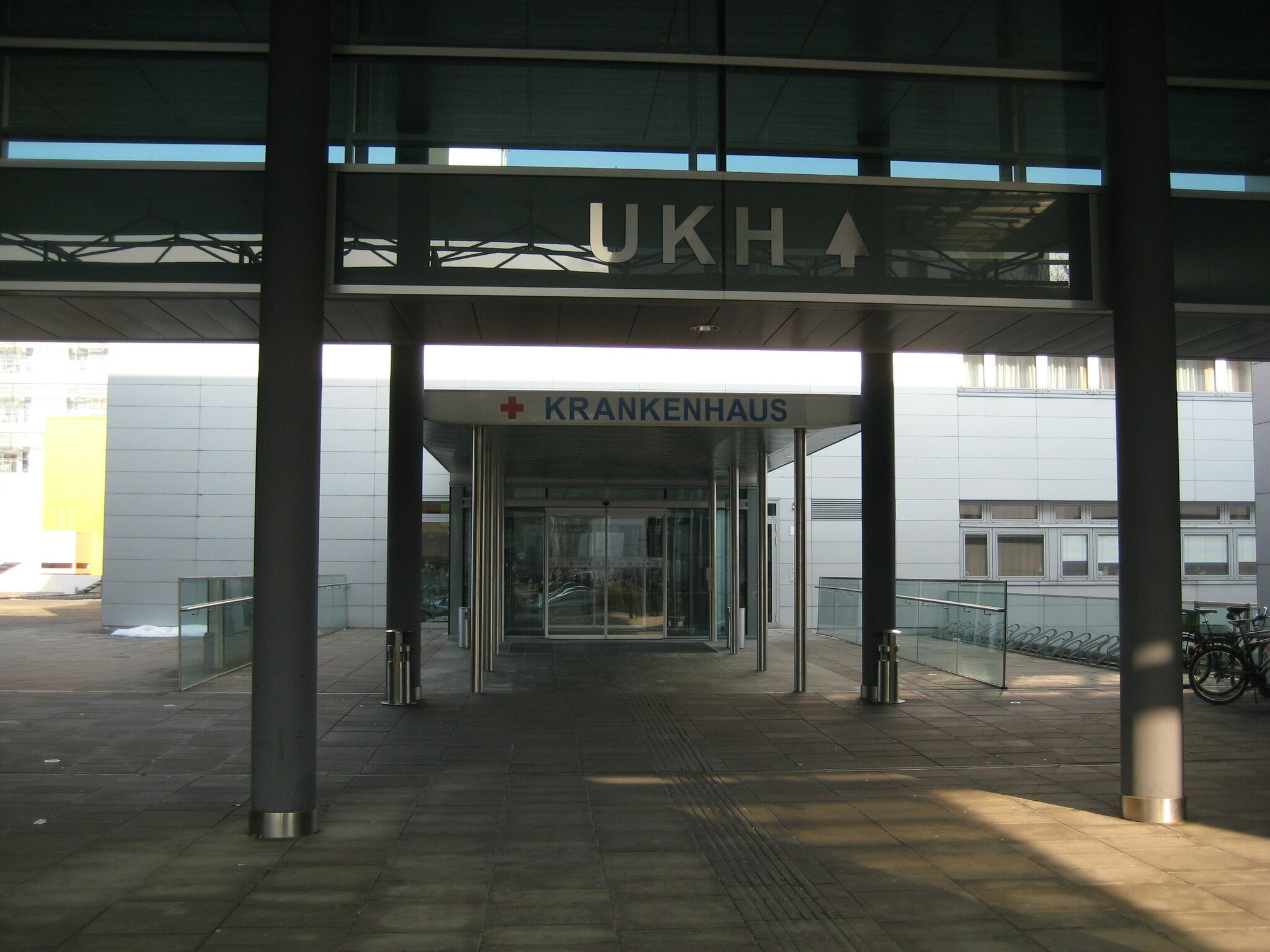 Zwei Verletzte: Unfall bei der Autobahnauffahrt Enns Ost - Enns