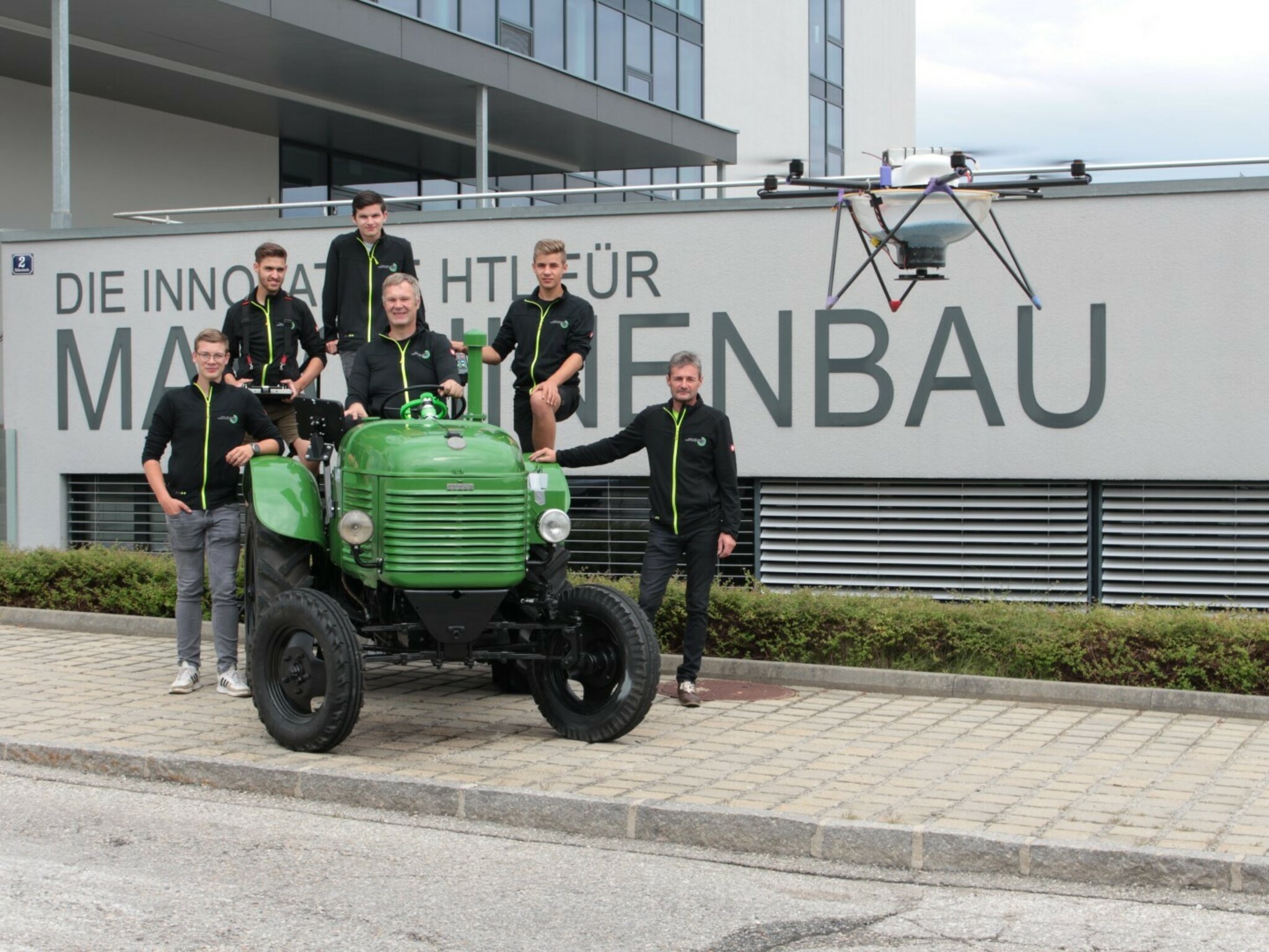 Messe Ried: Rieder HTL-Schüler präsentieren neueste Technik - Ried