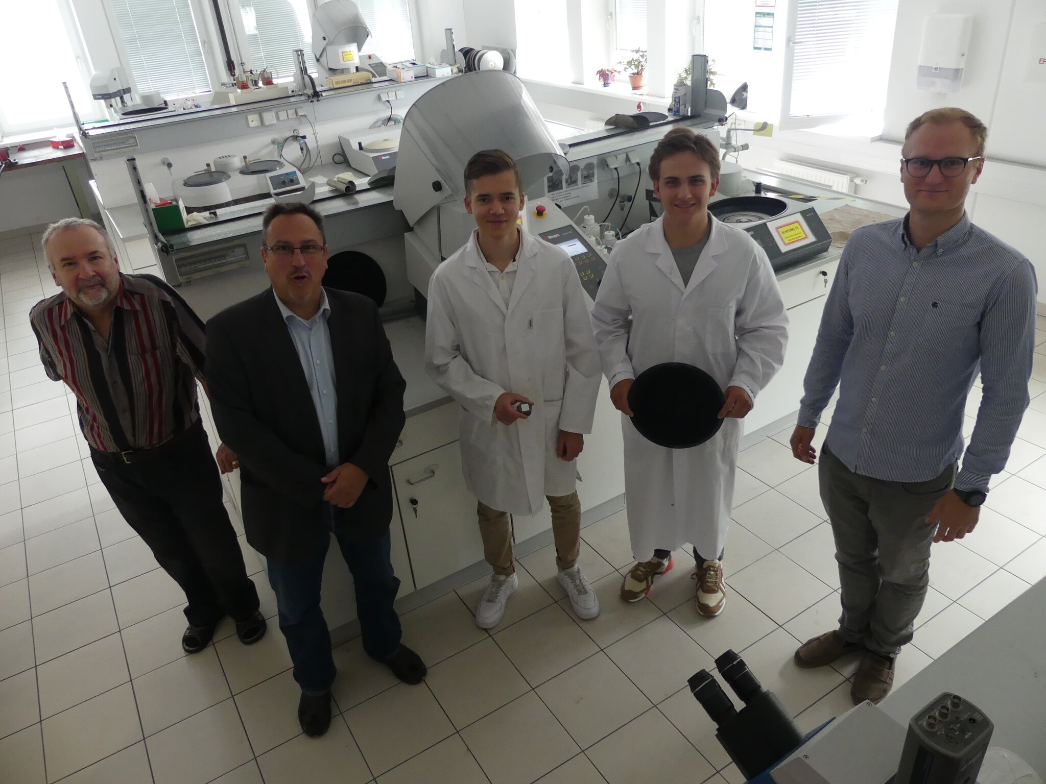 Schüler forschen: Schüler der HTL Lastenstraße forschen an der ...