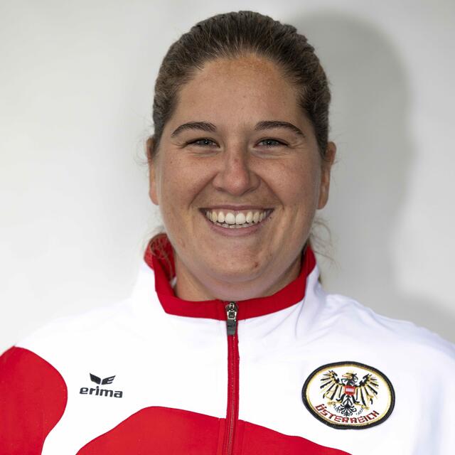Übersbach: Gold für Lisa-Marie Stampfl beim Europacup im ...