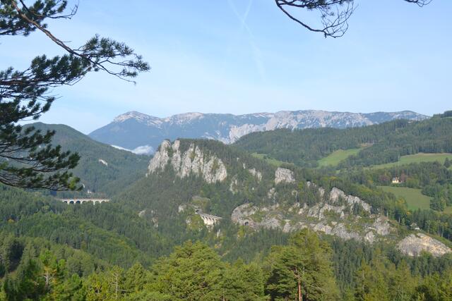 Kurort Semmering: Spaziergang von der Haltestelle Wolfsbergkogel über ...