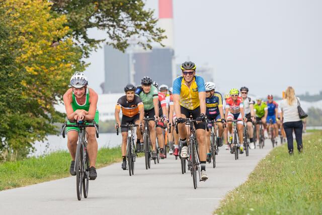 Ultra-Sportlerin: NÖs Alexandra Meixner schafft Rad-Weltrekord - St. Pölten