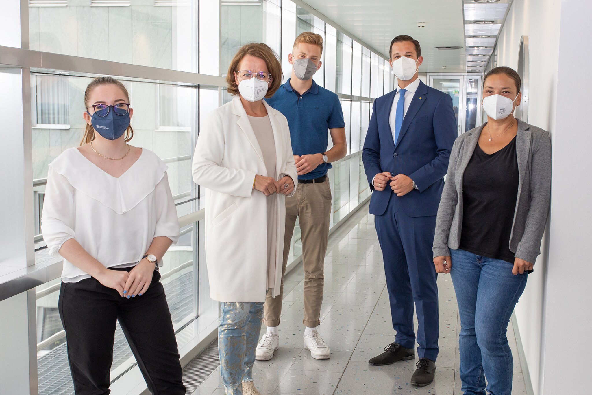 Impfen NÖ: Appell an SchülerInnen: "Informiert euch über die Impfung ...