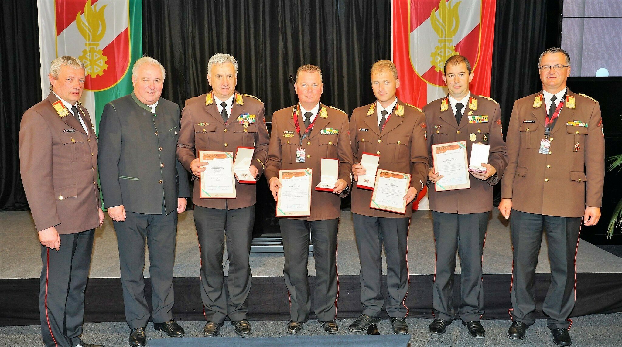 Landesfeuerwehrtag: Ernennungen und Ehrungen für den BFV Voitsberg - Voitsberg