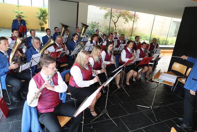 Kirche: Pfarre Resthof feierte doppelt - Steyr & Steyr Land