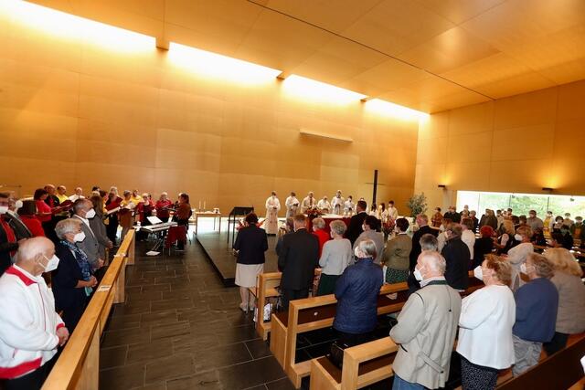 Kirche: Pfarre Resthof feierte doppelt - Steyr & Steyr Land