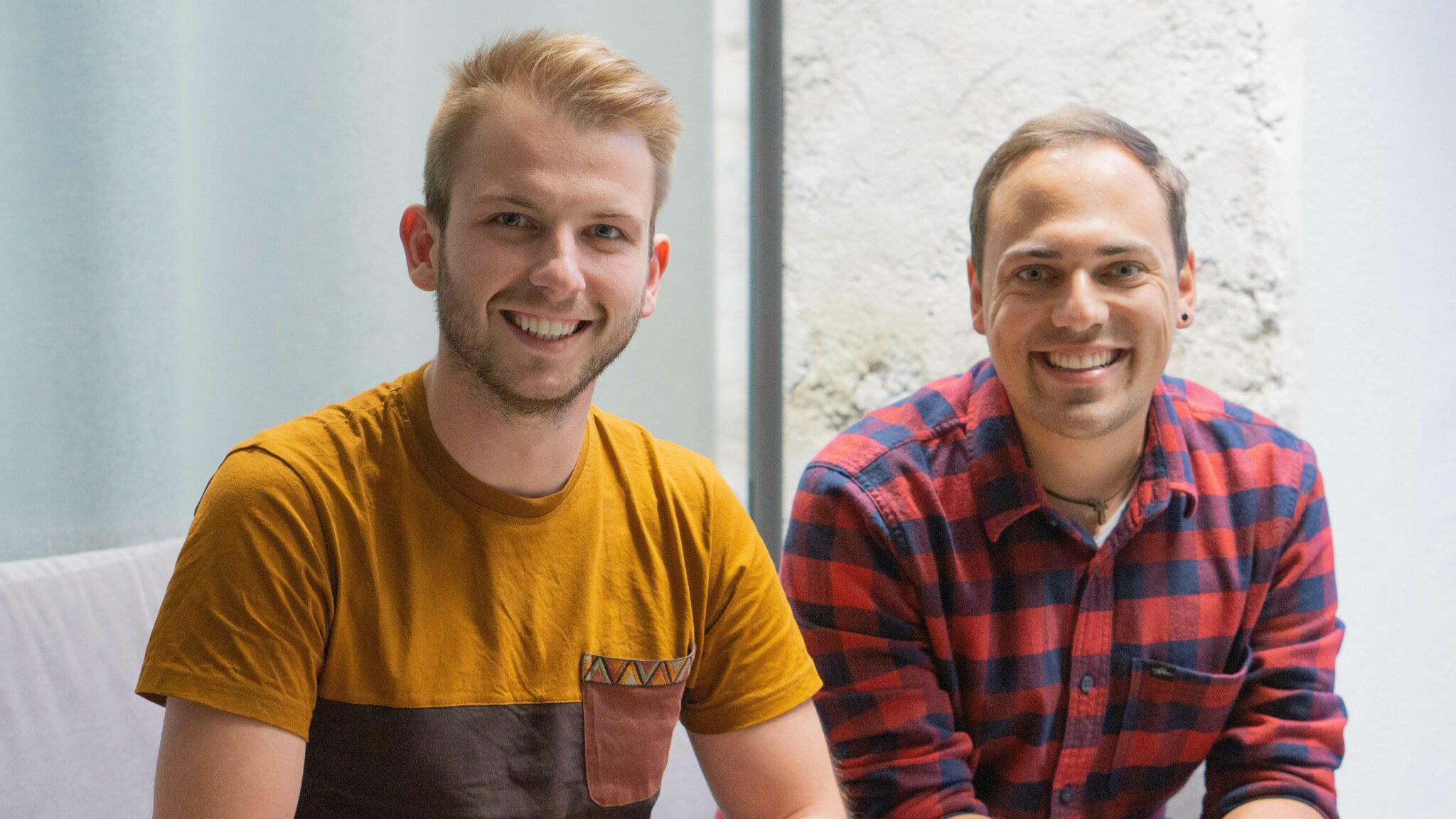 Musik: Aron Matthews in den TOP10 - Schwaz