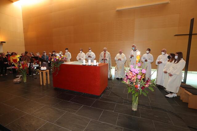 Kirche: Pfarre Resthof feierte doppelt - Steyr & Steyr Land