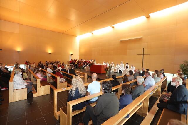 Kirche: Pfarre Resthof feierte doppelt - Steyr & Steyr Land