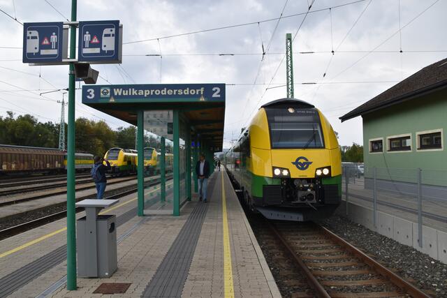 Acht neue Zuggarnituren: Neue Züge für die Raaberbahn - Eisenstadt