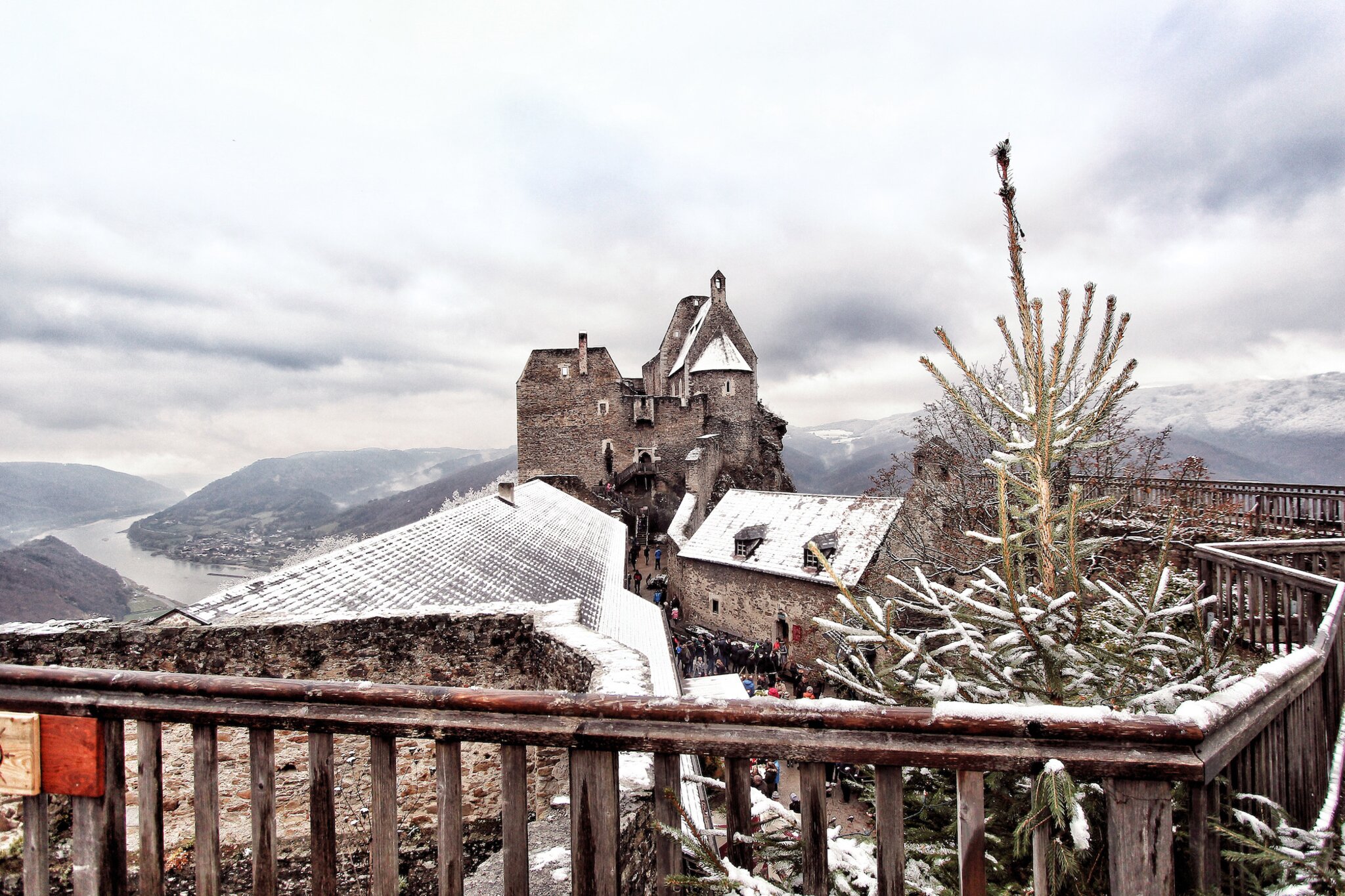 Burgruine Aggstein: Burgadvent und Saisonabschluss - Krems