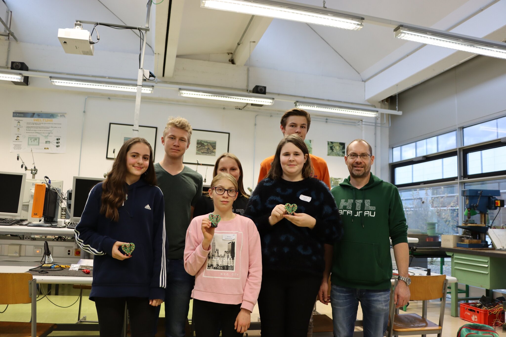 HTL Braunau: Komm und erlebe Technik! Mädchen-Technik-Tage 2021 - Braunau