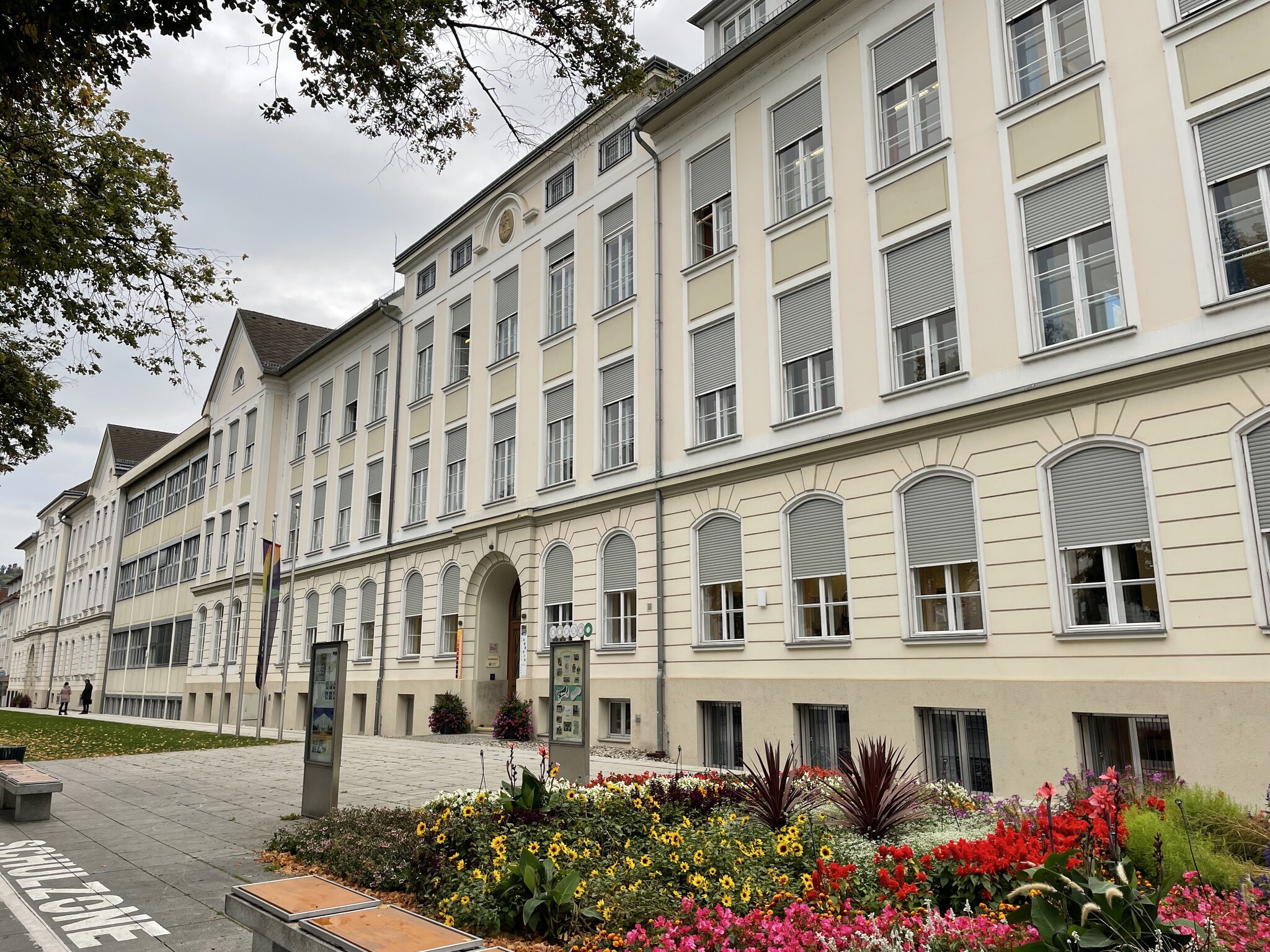 Blick auf Weiz: Bildung steht in Weiz auf dem Prüfstand - Weiz