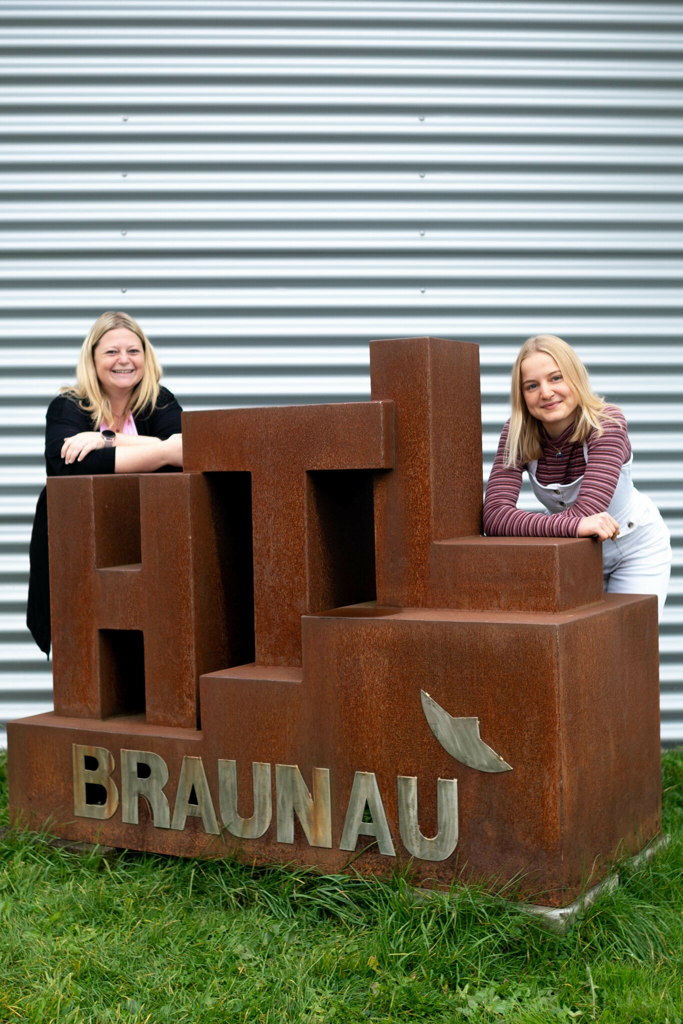Attraktive Ausbildung: Mädchen und Technik an der HTL Braunau - Braunau