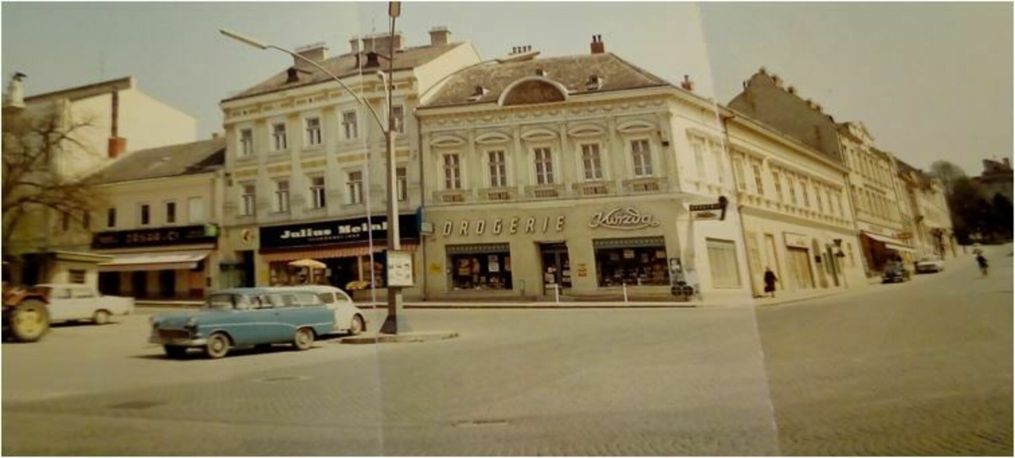 Damals und Heute KW 48: Hauptplatz Hollabrunn - Hollabrunn