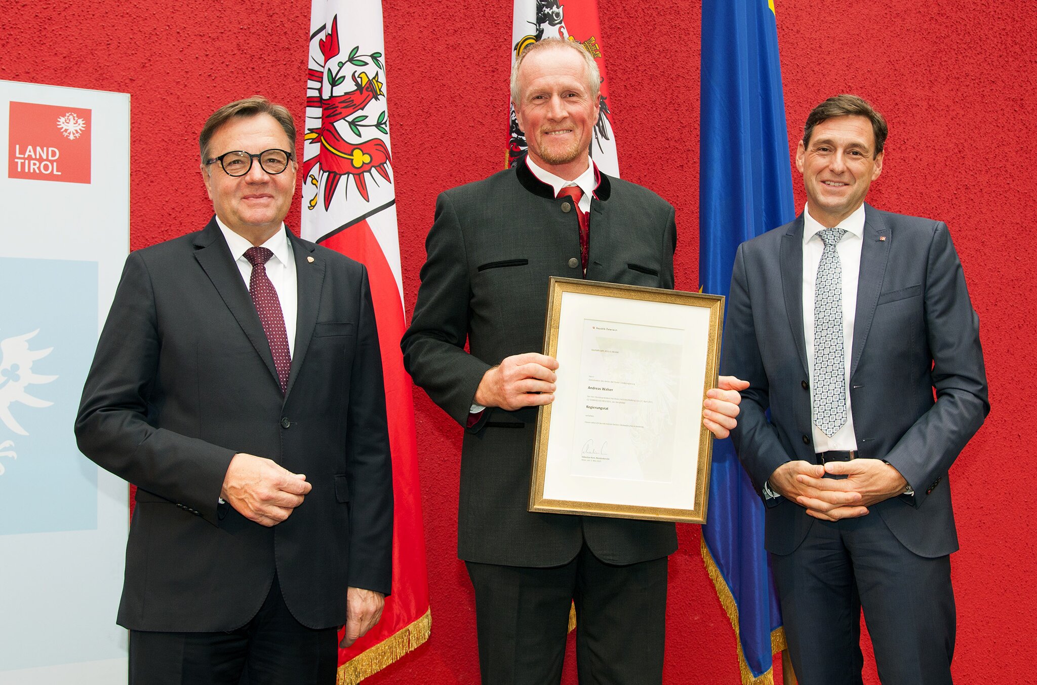 Bundesauszeichnung: Andreas Walser wurde Berufstitel Regierungsrat ...